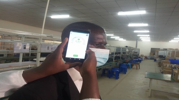 కరోనాకు స్మార్ట్‌ఫోన్‌తోనే ట్రీట్ మెంట్!! ఎక్కడో తెలుసా ? | Mobile ...